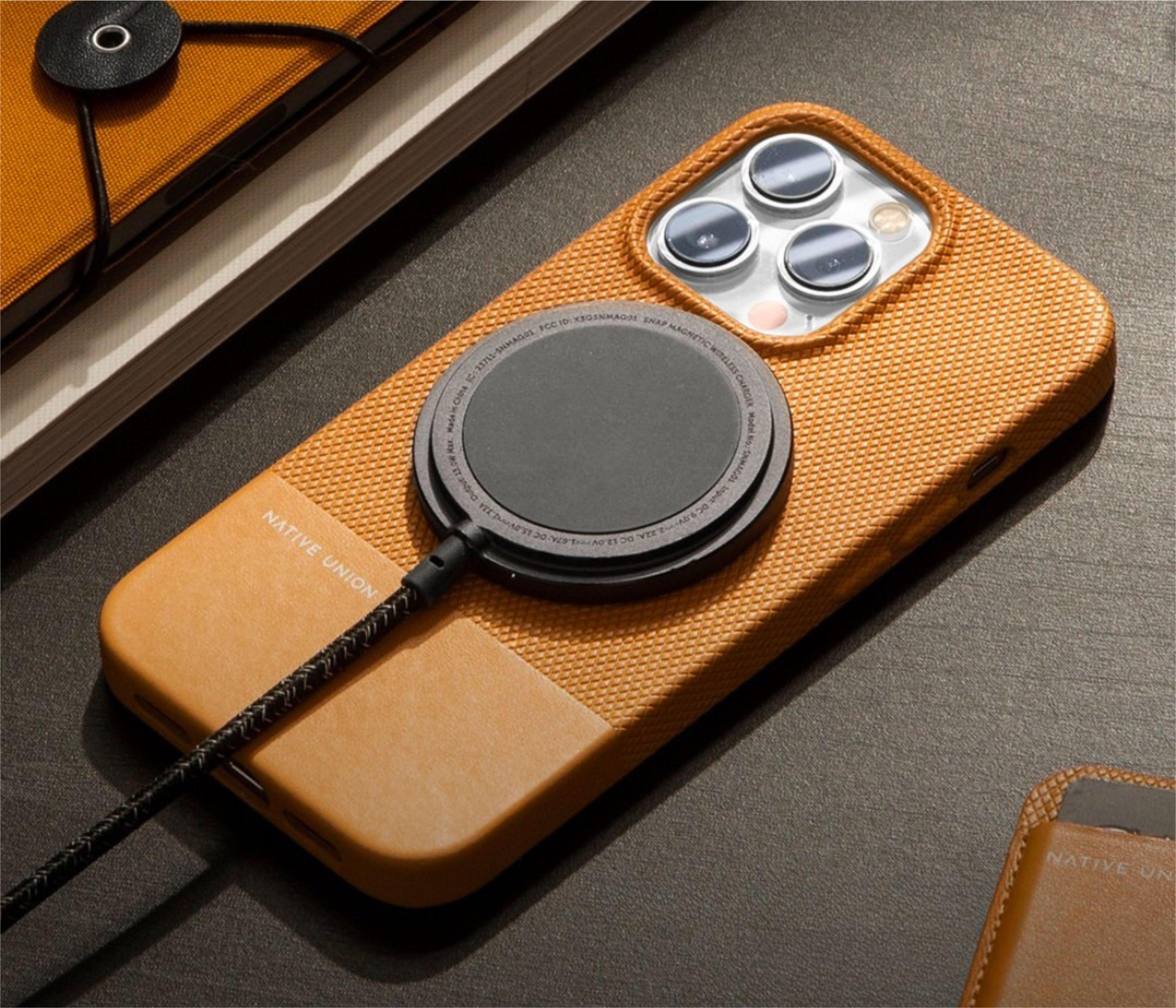 Купити Native Union (RE) Classic Case Kraft for iPhone 15 Pro (RECLA ...